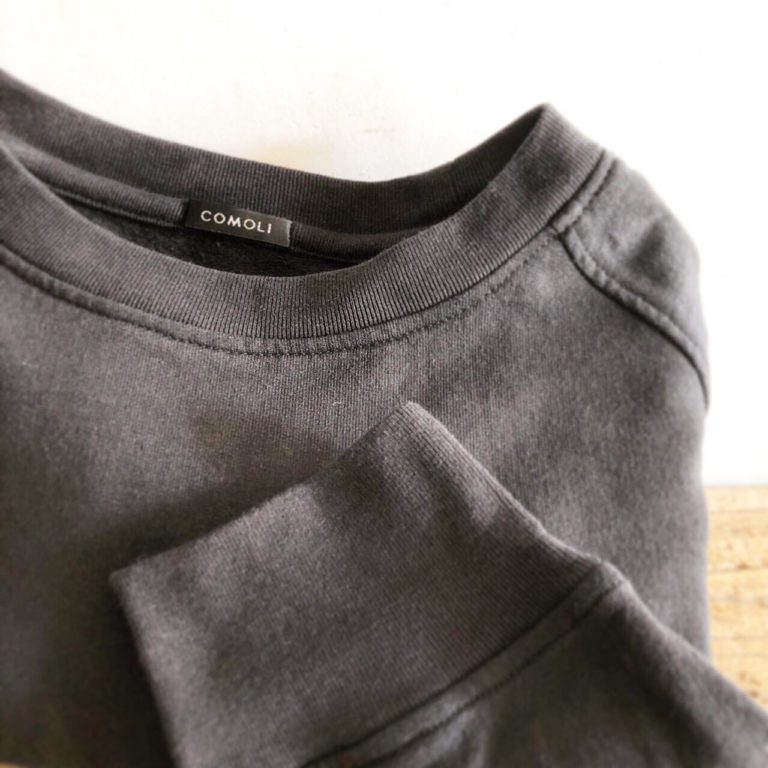 COMOLI インレイ起毛長袖クルー | Belluria