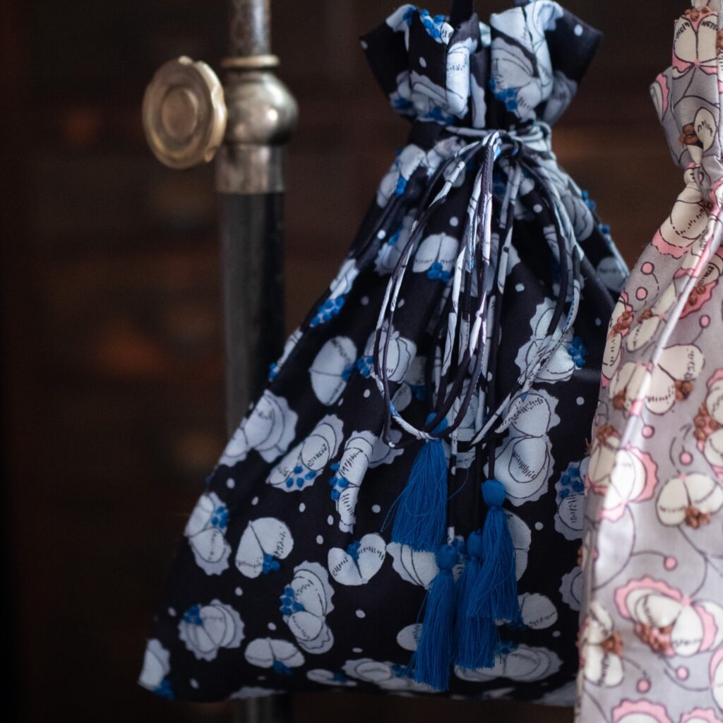 BUNON ドローストリングショルダーバッグ | Belluria